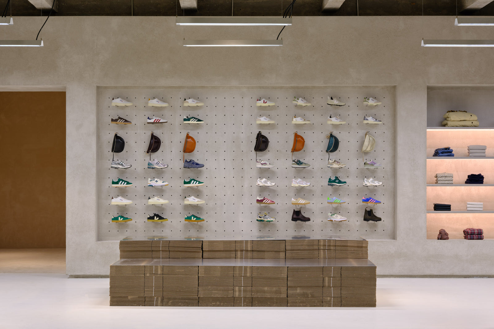 Bellerose Store Information: Locations, Hours & Contact