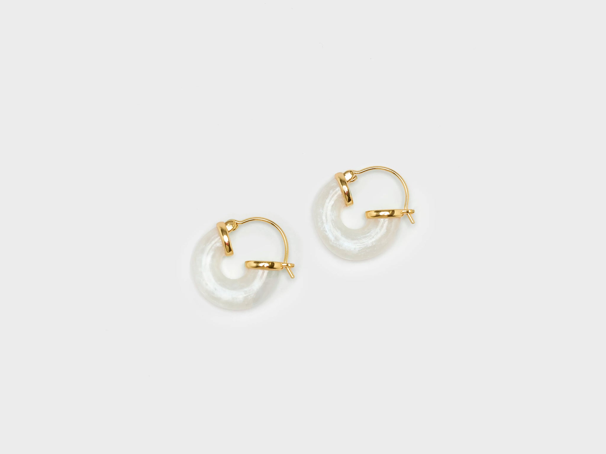 Anni Lu | Petit White Swell Hoop Earrings | Bellerose